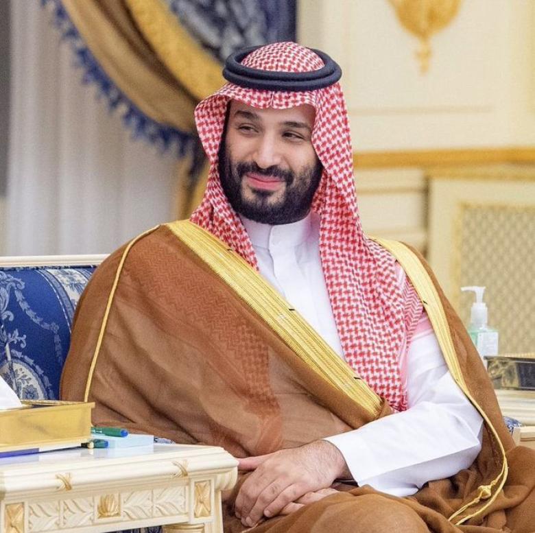 السعوديون يحتفلون بعيد ميلاد ولي العهد الأمير محمد بن سلمان الـ 37 Et