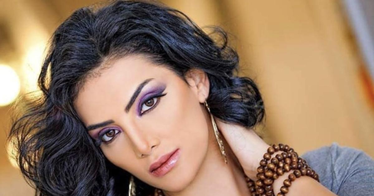 حورية فرغلي تستئصل عظمة من قفصها الصدري بسبب عملية أنفها Et بالعربي